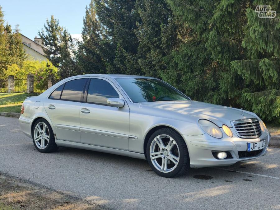 Mercedes-Benz E 220 2003 in Jonava, with an engine capacity of 2.20 L and mileage of 448 thousand km for 1500 €, photo 15 on AUTOMOTO.COM.LV