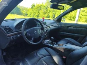 Mercedes-Benz E 220 2003 in Jonava, with an engine capacity of 2.20 L and mileage of 448 thousand km for 1500 €, photo 17 on AUTOMOTO.COM.LV