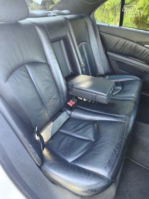 Mercedes-Benz E 220 2003 in Jonava, with an engine capacity of 2.20 L and mileage of 448 thousand km for 1500 €, photo 19 on AUTOMOTO.COM.LV