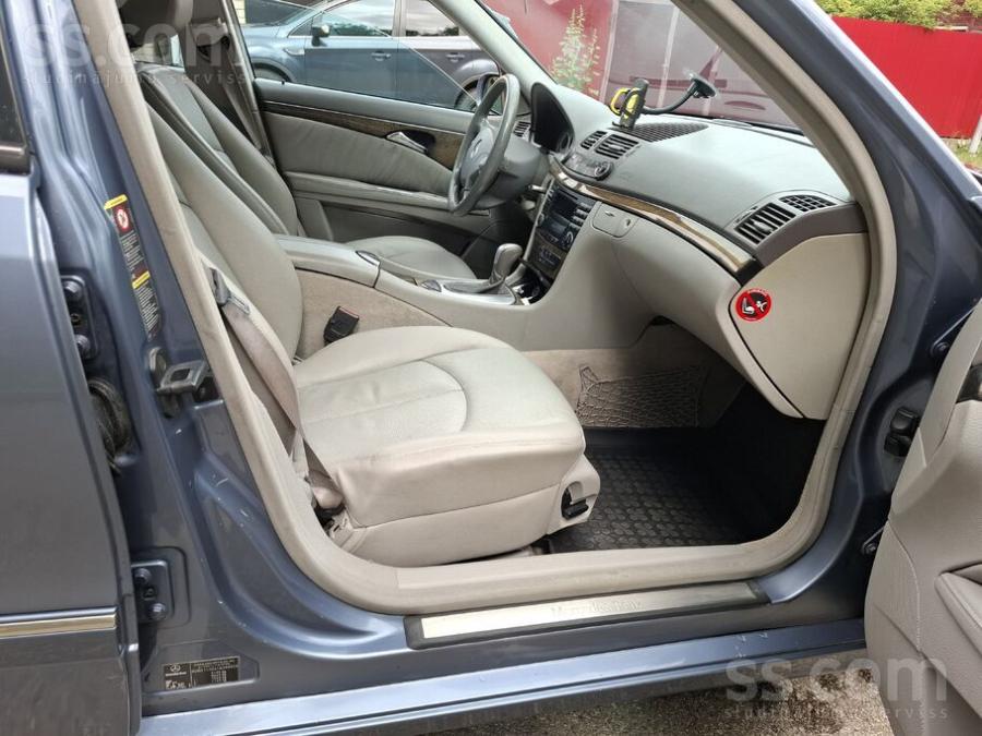 Mercedes-Benz E 220 2003 Daugavpils, ar dzinēja tilpumu 2.20 L un nobraukumu 334 tūkst. km par 2400 €, foto 22 vietnē AUTOMOTO.COM.LV