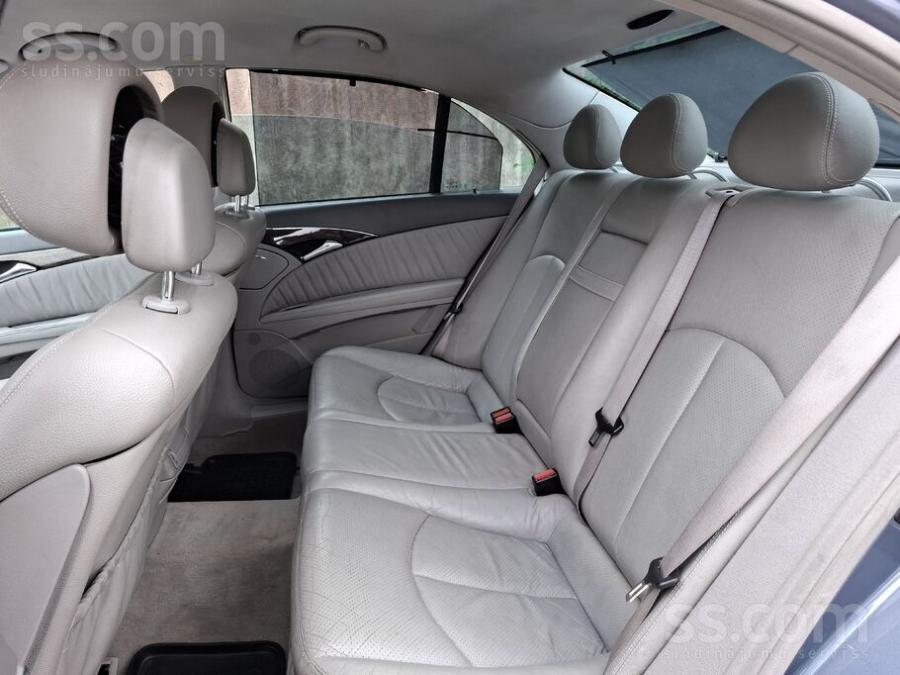 Mercedes-Benz E 220 2003 Daugavpils, ar dzinēja tilpumu 2.20 L un nobraukumu 334 tūkst. km par 2400 €, foto 25 vietnē AUTOMOTO.COM.LV