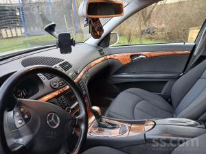 Mercedes-Benz E 220 2004 Jelgava, ar dzinēja tilpumu 2.20 L un nobraukumu 354 tūkst. km par 2500 €, foto 4 vietnē AUTOMOTO.COM.LV