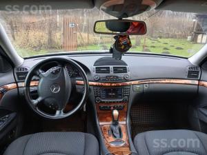 Mercedes-Benz E 220 2004 Jelgava, ar dzinēja tilpumu 2.20 L un nobraukumu 354 tūkst. km par 2500 €, foto 9 vietnē AUTOMOTO.COM.LV