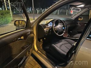 Mercedes-Benz E 220 2004 in Daugavpils, with an engine capacity of 2.20 L and mileage of 333 thousand km for 2150 €, photo 15 on AUTOMOTO.COM.LV