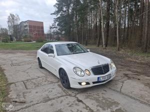 Mercedes-Benz E 220 2004 in Vilnius, with an engine capacity of 2.20 L and mileage of 340 thousand km for 1890 €, photo  on AUTOMOTO.COM.LV