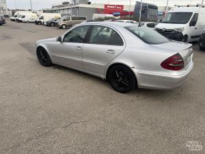 Mercedes-Benz E 220 2004 Viļņa, ar dzinēja tilpumu 2.20 L un nobraukumu 317 tūkst. km par 2350 €, foto 6 vietnē AUTOMOTO.COM.LV
