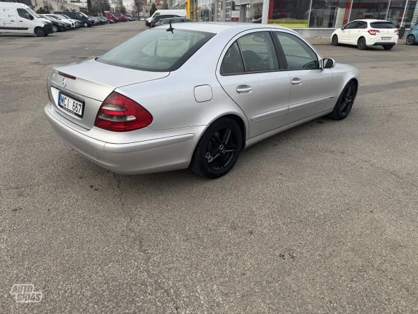 Mercedes-Benz E 220 2004 Viļņa, ar dzinēja tilpumu 2.20 L un nobraukumu 317 tūkst. km par 2350 €, foto 6 vietnē AUTOMOTO.COM.LV