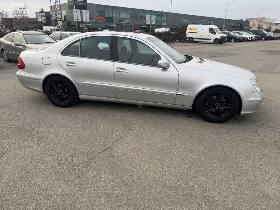 Mercedes-Benz E 220 2004 Viļņa, ar dzinēja tilpumu 2.20 L un nobraukumu 317 tūkst. km par 2350 €, foto 8 vietnē AUTOMOTO.COM.LV