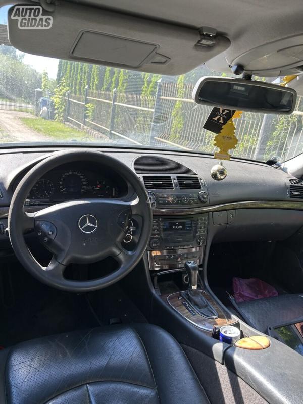 Мерседес E 220 2004 в Ионава, объемом двигателя 2.20 л и пробегом 370 тыс. км за 1400 €, фото 5 на AUTOMOTO.COM.LV
