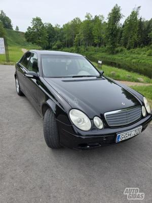 Mercedes-Benz E 220 2004 in Silale, with an engine capacity of 2.20 L and mileage of 439 thousand km for 1500 €, photo 5 on AUTOMOTO.COM.LV