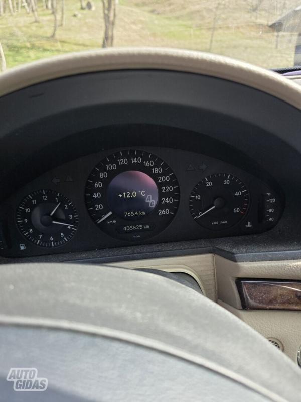 Mercedes-Benz E 220 2004 in Silale, with an engine capacity of 2.20 L and mileage of 439 thousand km for 1500 €, photo 8 on AUTOMOTO.COM.LV
