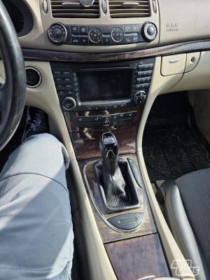 Mercedes-Benz E 220 2004 in Silale, with an engine capacity of 2.20 L and mileage of 439 thousand km for 1500 €, photo 10 on AUTOMOTO.COM.LV