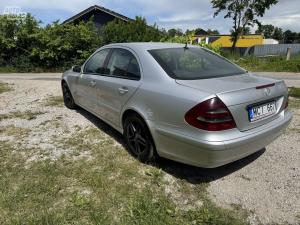 Мерседес E 220 2004 в Вильнюс, объемом двигателя 2.20 л и пробегом 317 тыс. км за 2400 €, фото 6 на AUTOMOTO.COM.LV