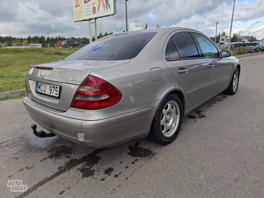 Мерседес E 220 2004 в Утена, объемом двигателя 2.20 л и пробегом 350 тыс. км за 1650 €, фото 5 на AUTOMOTO.COM.LV