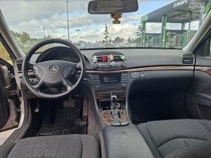 Мерседес E 220 2004 в Утена, объемом двигателя 2.20 л и пробегом 350 тыс. км за 1650 €, фото 10 на AUTOMOTO.COM.LV