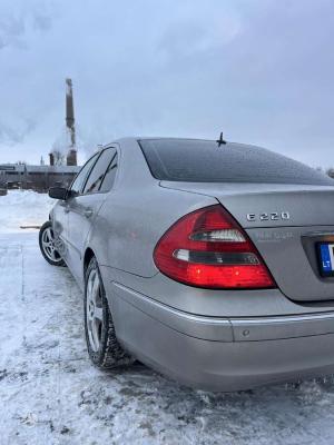 Mercedes-Benz E 220 2005 in Klaipeda, with an engine capacity of 2.20 L and mileage of 350 thousand km for 3300 €, photo 3 on AUTOMOTO.COM.LV