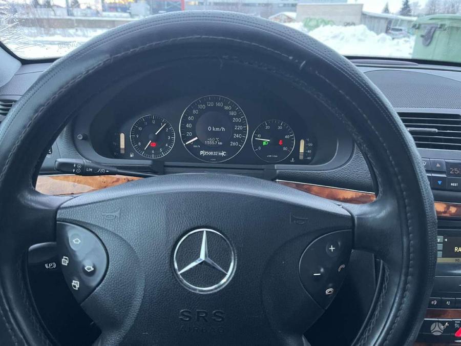 Mercedes-Benz E 220 2005 in Klaipeda, with an engine capacity of 2.20 L and mileage of 350 thousand km for 3300 €, photo 12 on AUTOMOTO.COM.LV