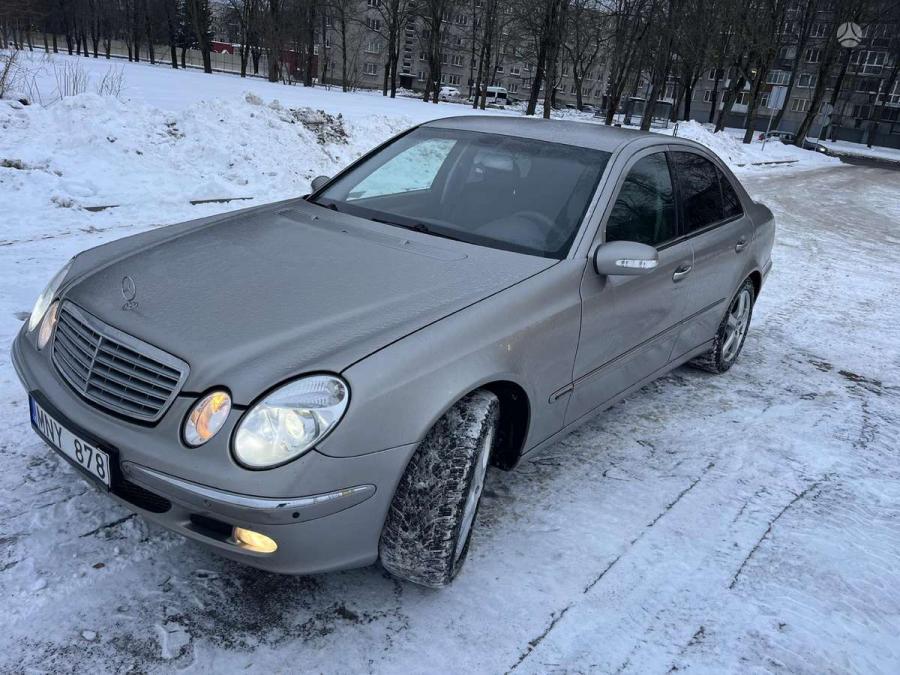 Mercedes-Benz E 220 2005 in Klaipeda, with an engine capacity of 2.20 L and mileage of 350 thousand km for 3300 €, photo 14 on AUTOMOTO.COM.LV