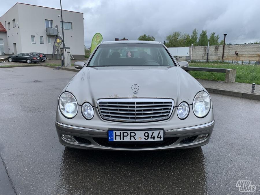 Мерседес E 220 2005 в Каунас, объемом двигателя 2.20 л и пробегом 397 тыс. км за 2000 €, фото 6 на AUTOMOTO.COM.LV