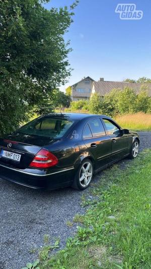 Мерседес E 220 2005 в Клайпеда, объемом двигателя 2.20 л и пробегом 350 тыс. км за 1250 €, фото  на AUTOMOTO.COM.LV