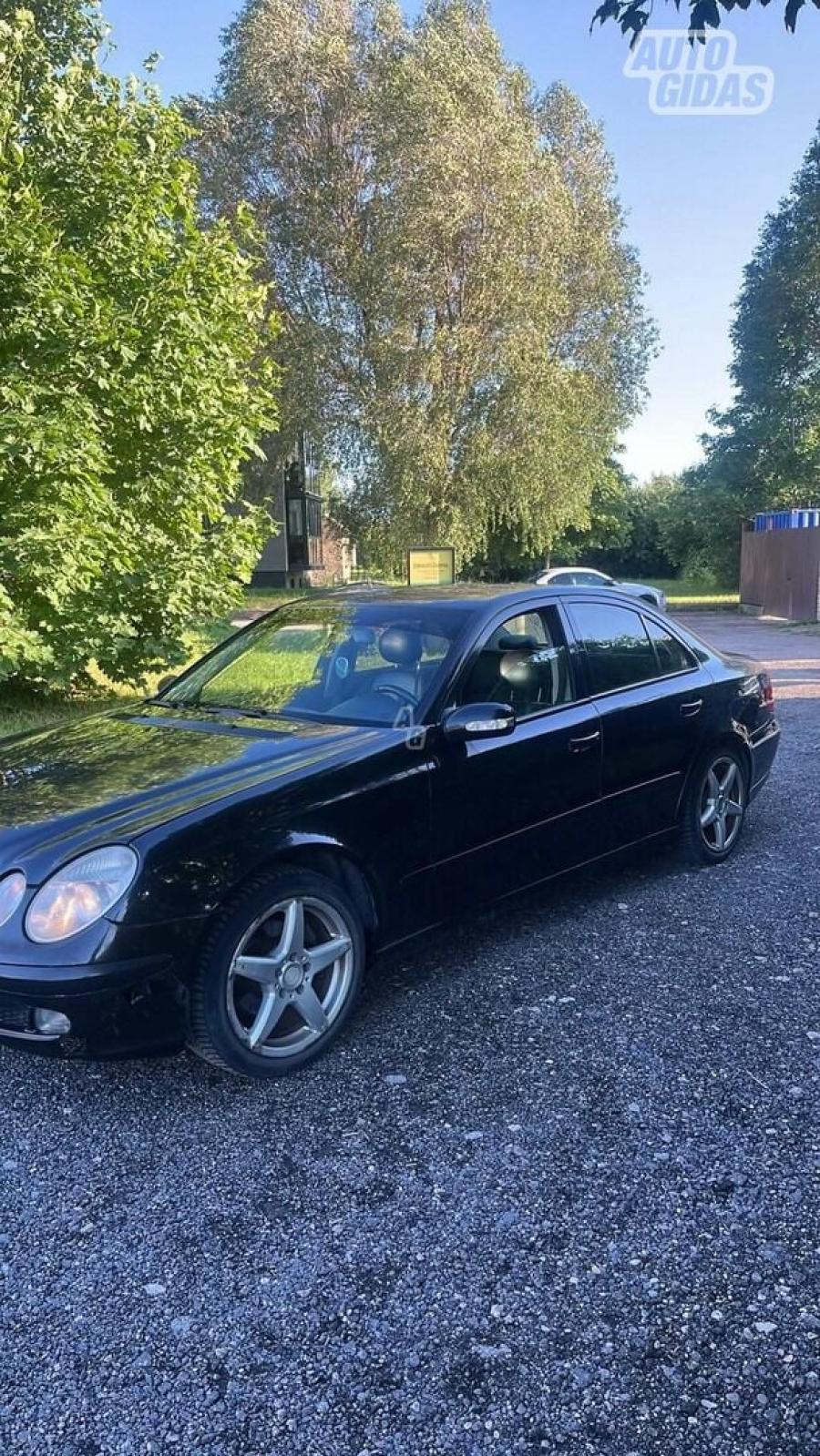 Мерседес E 220 2005 в Клайпеда, объемом двигателя 2.20 л и пробегом 350 тыс. км за 1250 €, фото 4 на AUTOMOTO.COM.LV