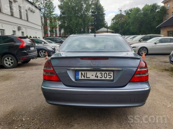 Mercedes-Benz E 220 2005 Daugavpils, ar dzinēja tilpumu 2.20 L un nobraukumu 0 tūkst. km par 3450 €, foto 6 vietnē AUTOMOTO.COM.LV
