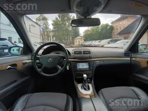 Mercedes-Benz E 220 2005 Daugavpils, ar dzinēja tilpumu 2.20 L un nobraukumu 0 tūkst. km par 3450 €, foto 21 vietnē AUTOMOTO.COM.LV