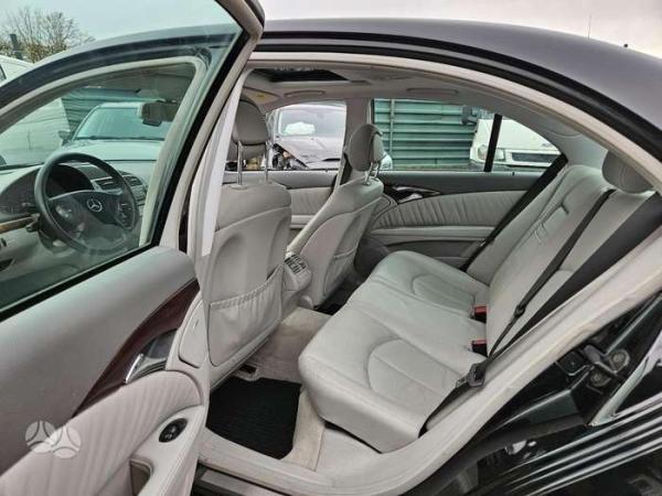 Мерседес E 220 2005 в Электренай, объемом двигателя 2.20 л и пробегом 290 тыс. км за 2366 €, фото 3 на AUTOMOTO.COM.LV