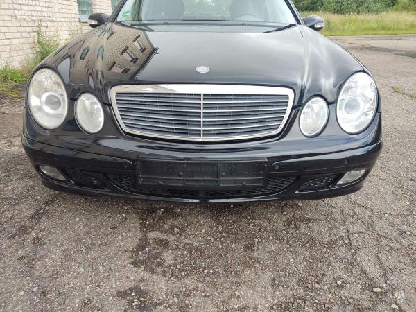 Мерседес E 220 2005 в Электренай, объемом двигателя 2.20 л и пробегом 290 тыс. км за 2366 €, фото 8 на AUTOMOTO.COM.LV