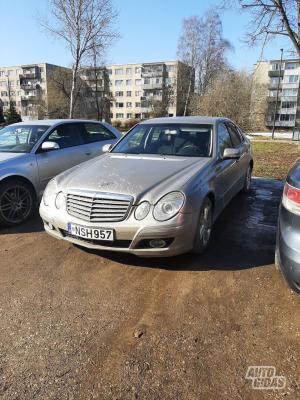Мерседес E 220 2006 в Каунас, объемом двигателя 2.20 л и пробегом 300 тыс. км за 2800 €, фото  на AUTOMOTO.COM.LV