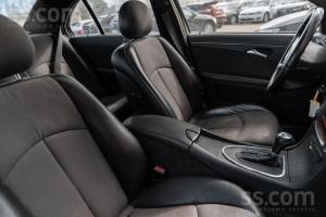 Mercedes-Benz E 220 2006 Rīga, ar dzinēja tilpumu 2.20 L un nobraukumu 304 tūkst. km par 2650 €, foto 19 vietnē AUTOMOTO.COM.LV