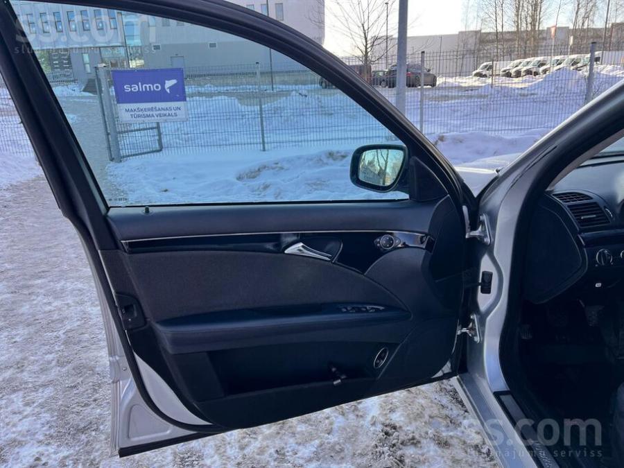 Mercedes-Benz E 220 2007 Rīga, ar dzinēja tilpumu 2.20 L un nobraukumu 371 tūkst. km par 4400 €, foto 22 vietnē AUTOMOTO.COM.LV