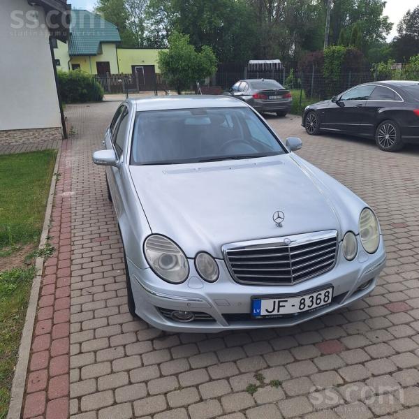 Мерседес E 220 2007 в Рига, объемом двигателя 2.20 л и пробегом 395 тыс. км за 3700 €, фото 1 на AUTOMOTO.COM.LV