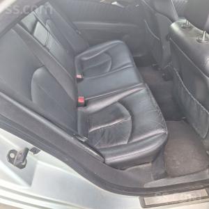 Mercedes-Benz E 220 2007 Rīga, ar dzinēja tilpumu 2.20 L un nobraukumu 395 tūkst. km par 3700 €, foto 7 vietnē AUTOMOTO.COM.LV