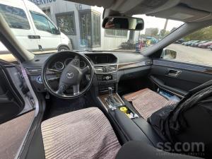 Mercedes-Benz E 220 2009 Rīga, ar dzinēja tilpumu 2.20 L un nobraukumu 296 tūkst. km par 7000 €, foto 5 vietnē AUTOMOTO.COM.LV