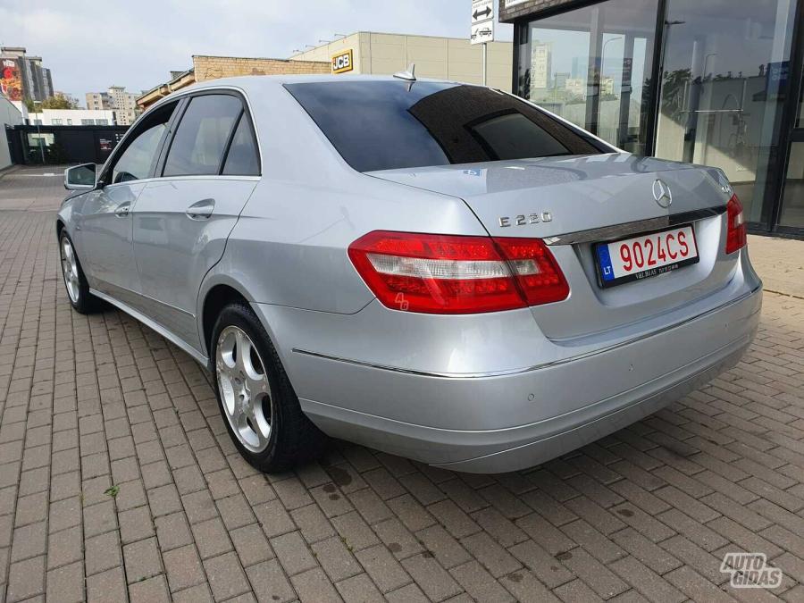 Мерседес E 220 2009 в Каунас, объемом двигателя 2.20 л и пробегом 500 тыс. км за 3200 €, фото 6 на AUTOMOTO.COM.LV