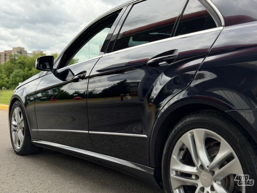 Mercedes-Benz E 220 2009 Kauņa, ar dzinēja tilpumu 2.20 L un nobraukumu 334 tūkst. km par 7000 €, foto 7 vietnē AUTOMOTO.COM.LV