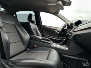 Mercedes-Benz E 220 2009 Kauņa, ar dzinēja tilpumu 2.20 L un nobraukumu 334 tūkst. km par 7000 €, foto 12 vietnē AUTOMOTO.COM.LV