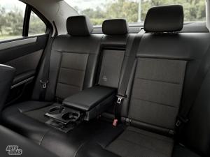 Mercedes-Benz E 220 2009 Kauņa, ar dzinēja tilpumu 2.20 L un nobraukumu 334 tūkst. km par 7000 €, foto 14 vietnē AUTOMOTO.COM.LV