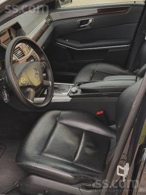 Мерседес E 220 2009 в Валмиера, объемом двигателя 2.20 л и пробегом 351 тыс. км за 6250 €, фото 13 на AUTOMOTO.COM.LV
