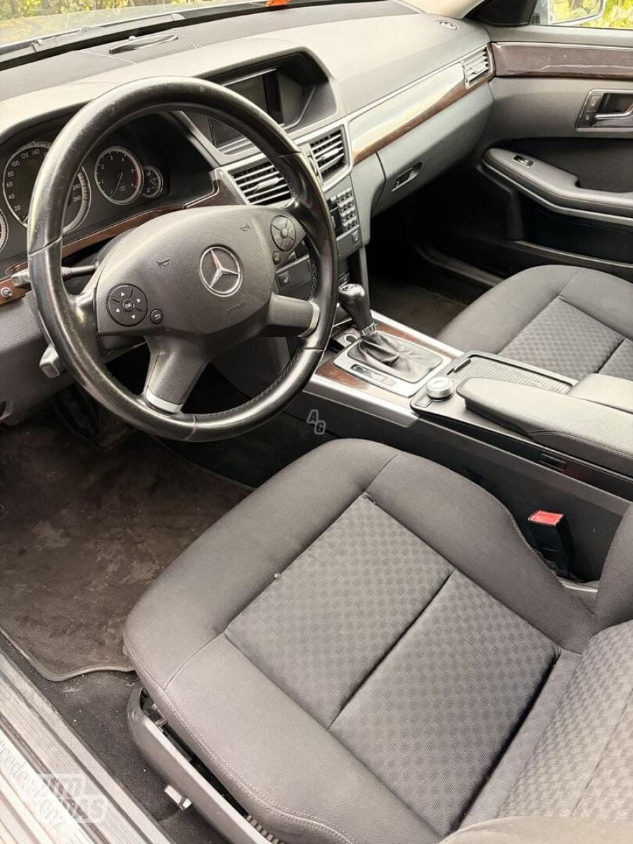 Мерседес E 220 2009 в Каунас, объемом двигателя 2.20 л и пробегом 332 тыс. км за 3500 €, фото 6 на AUTOMOTO.COM.LV