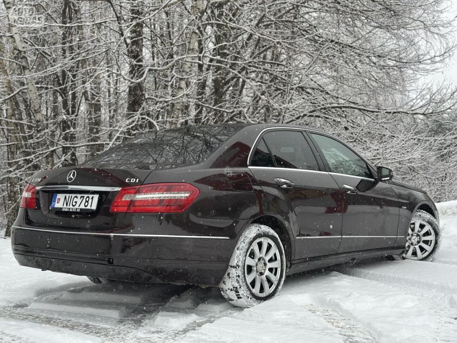 Mercedes-Benz E 220 2010 Kauņa, ar dzinēja tilpumu 2.20 L un nobraukumu 362 tūkst. km par 5500 €, foto 3 vietnē AUTOMOTO.COM.LV