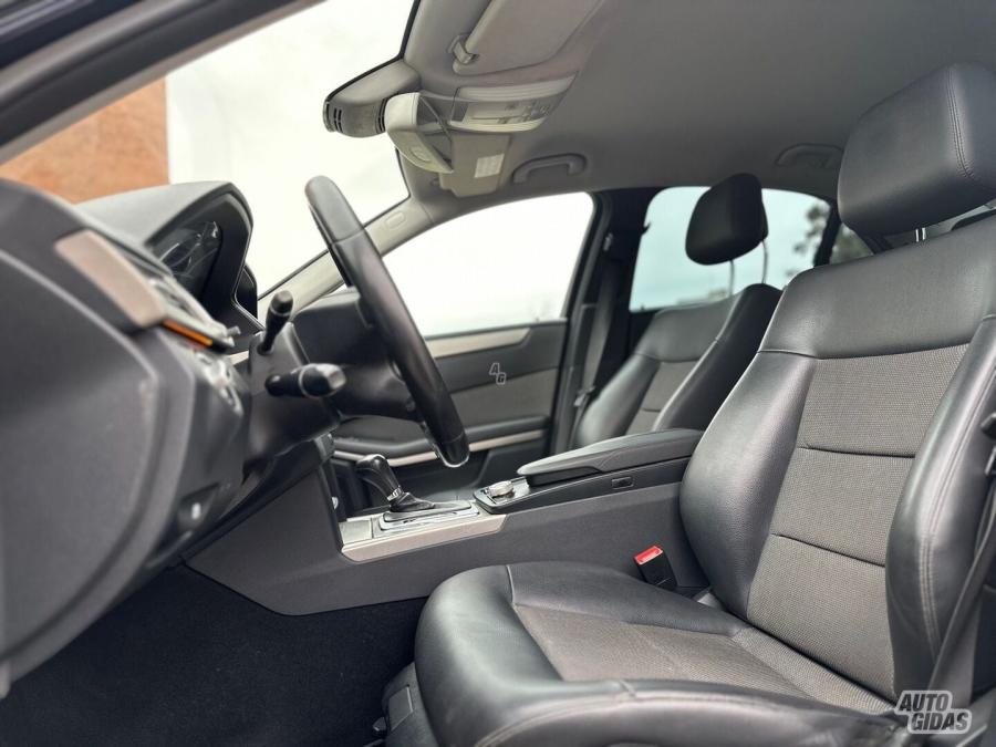 Mercedes-Benz E 220 2010 Kauņa, ar dzinēja tilpumu 2.20 L un nobraukumu 334 tūkst. km par 7300 €, foto 11 vietnē AUTOMOTO.COM.LV