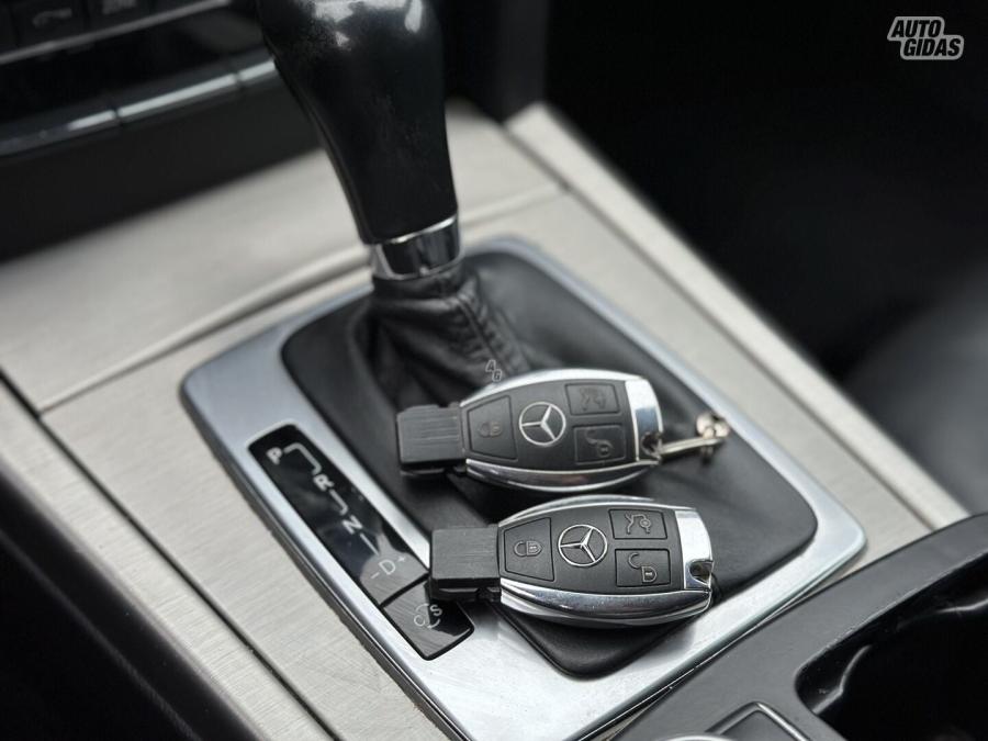 Mercedes-Benz E 220 2010 Kauņa, ar dzinēja tilpumu 2.20 L un nobraukumu 334 tūkst. km par 7300 €, foto 16 vietnē AUTOMOTO.COM.LV