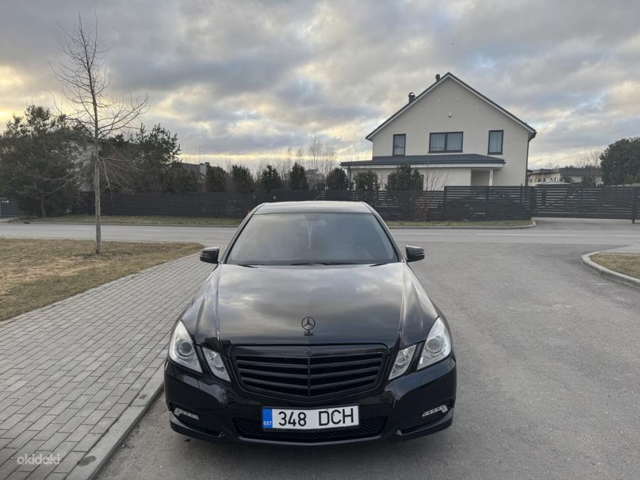 Mercedes-Benz E 220 2010 in Tallinn, with an engine capacity of 2.10 L and mileage of 366 thousand km for 7200 €, photo 13 on AUTOMOTO.COM.LV