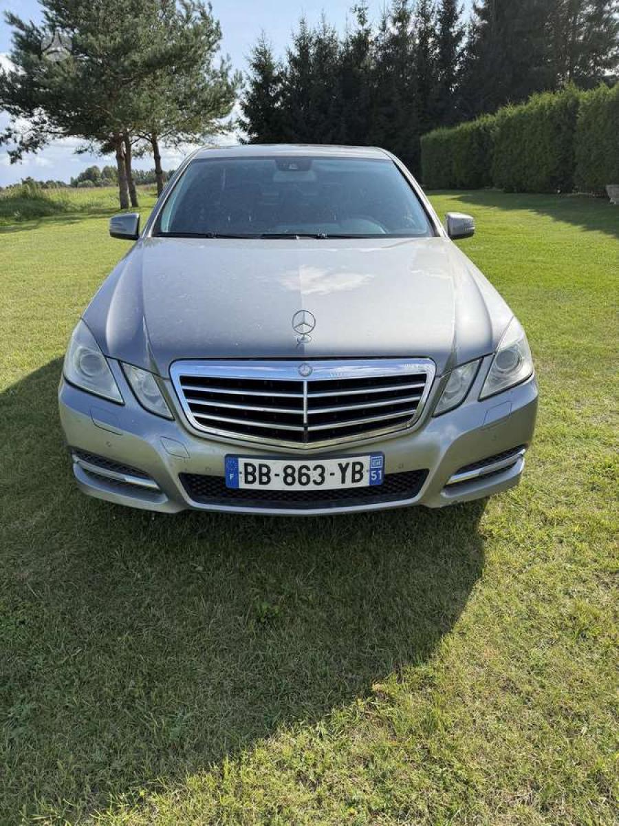 Mercedes-Benz E 220 2010 in Taurage, with an engine capacity of 2.15 L and mileage of 29 thousand km for 5500 €, photo 3 on AUTOMOTO.COM.LV