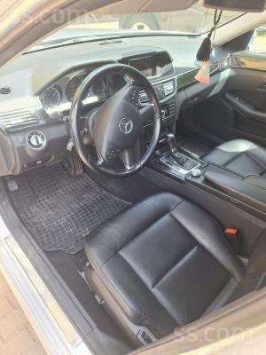 Mercedes-Benz E 220 2011 in Talsi, with an engine capacity of 2.20 L and mileage of 240 thousand km for 8500 €, photo 11 on AUTOMOTO.COM.LV