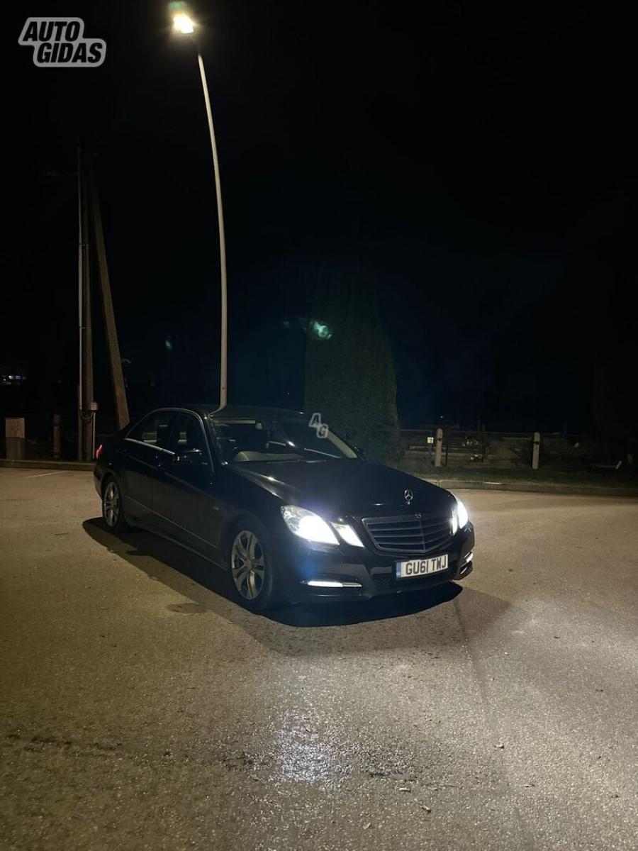 Mercedes-Benz E 220 2011 in Vilkaviskis, with an engine capacity of 2.20 L and mileage of 278 thousand km for 3150 €, photo 2 on AUTOMOTO.COM.LV