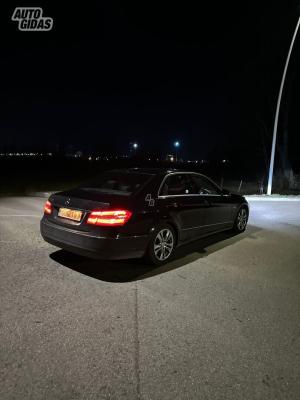 Mercedes-Benz E 220 2011 in Vilkaviskis, with an engine capacity of 2.20 L and mileage of 278 thousand km for 3150 €, photo 3 on AUTOMOTO.COM.LV