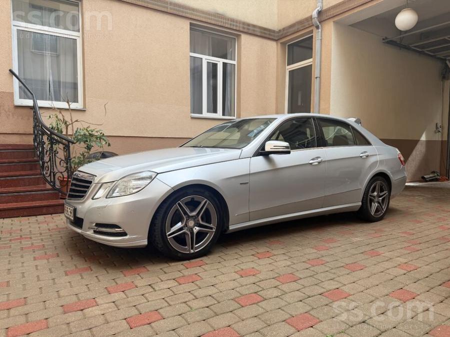 Mercedes-Benz E 220 2011 Rīga, ar dzinēja tilpumu 2.20 L un nobraukumu 247 tūkst. km par 10500 €, foto 4 vietnē AUTOMOTO.COM.LV